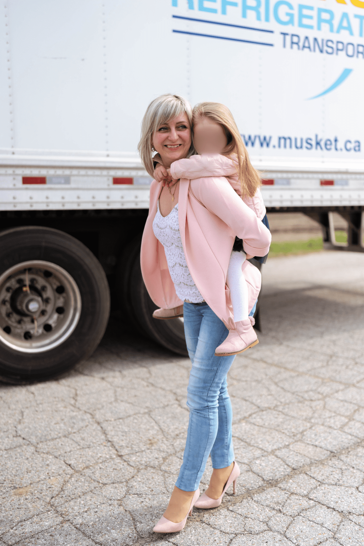 Mother Truckers and more - CHET Truck Driver Training